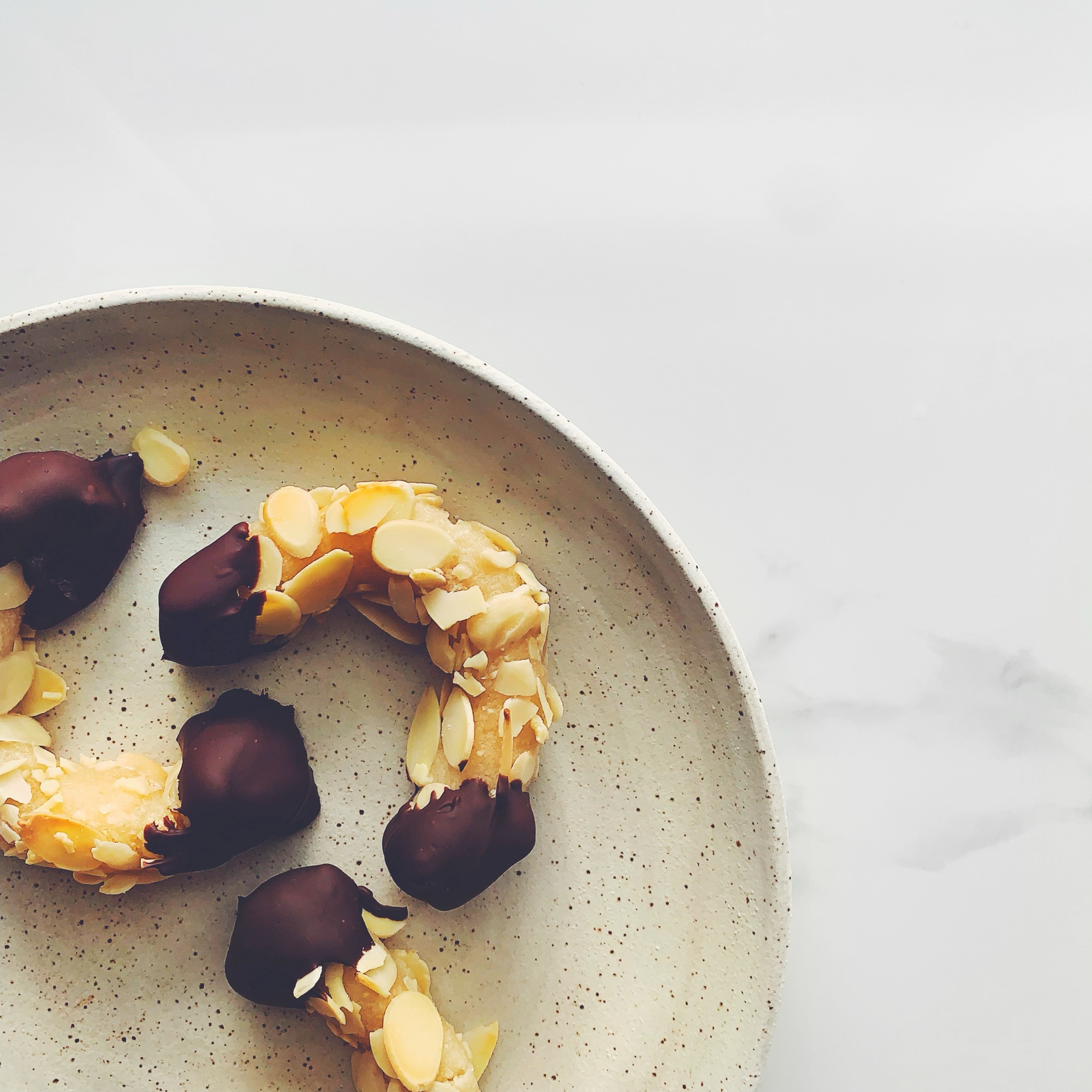 Book Club Tuesday: Small Batch Cookies – Shipshape Eatworthy